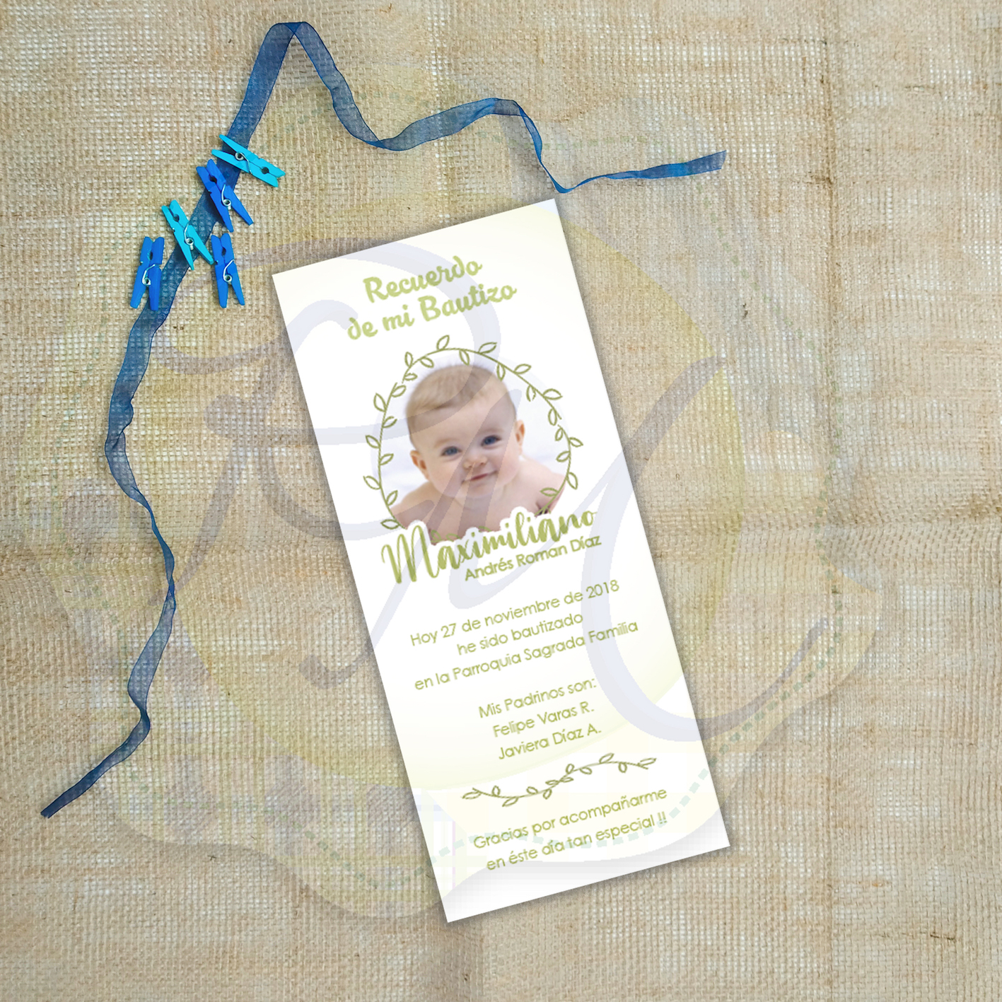 Santito de Bautizo Arco Iris – Recuerdos y Momentos Ltda.